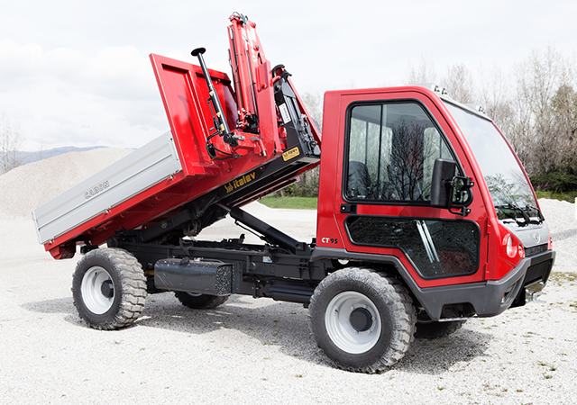 Transporteur de montagne Caron: Polyvalent et Performant